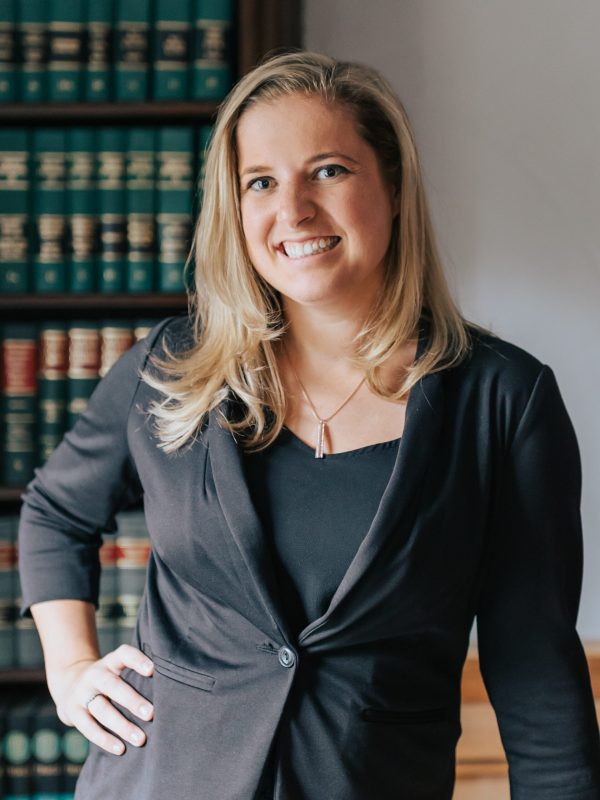 Meg Lyon, Esq. - HDMLEGAL